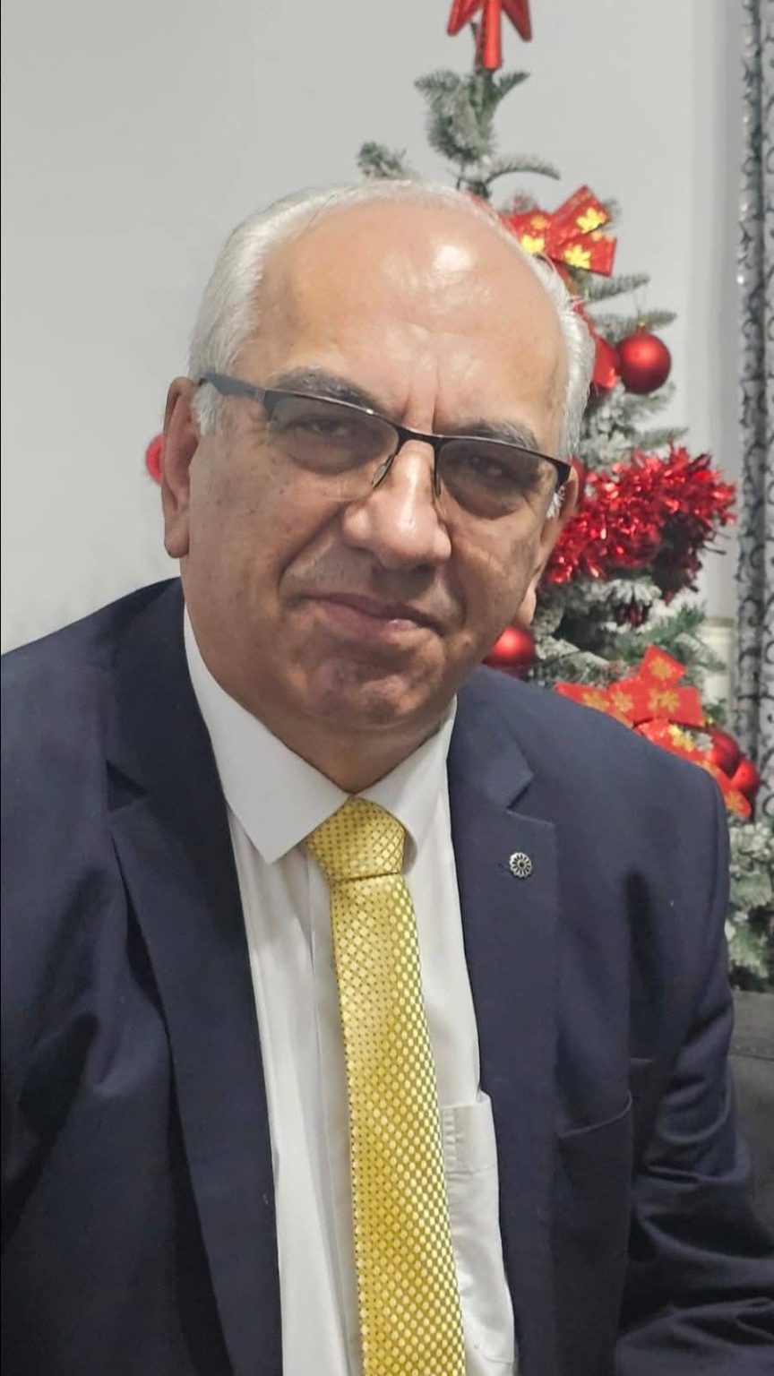 Çaste poetike me poetin:-Ragip GJOSHI - Qendra Press